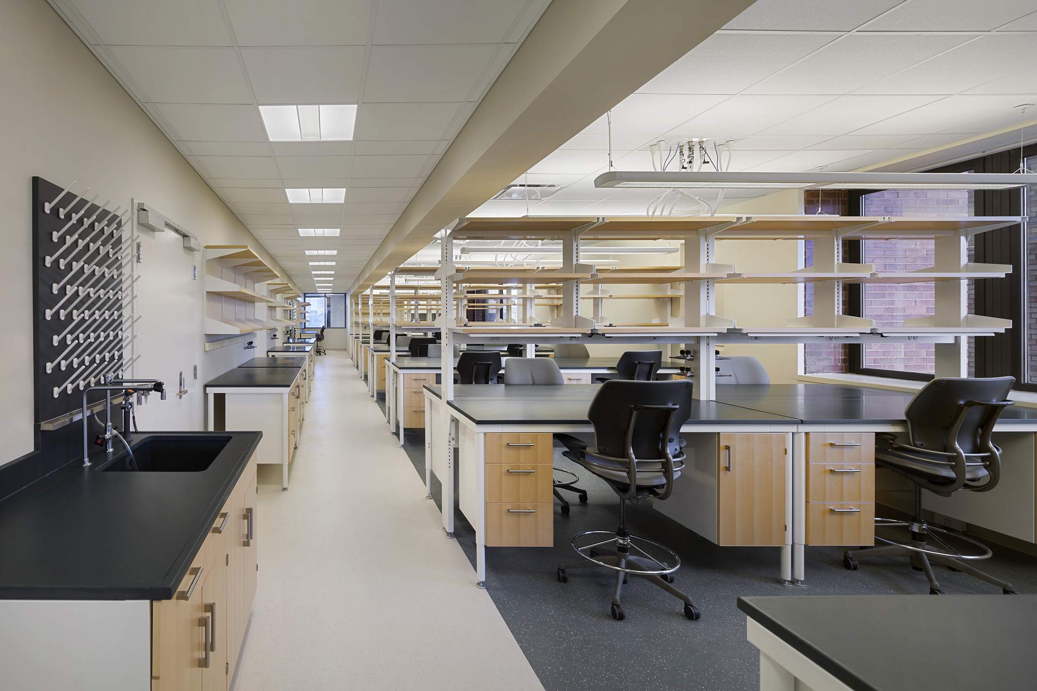 New York Psychiatric Institute: Kolb Research Building - Perkins Eastman