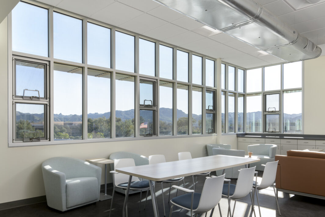 Westlake High School STEM Building - Perkins Eastman