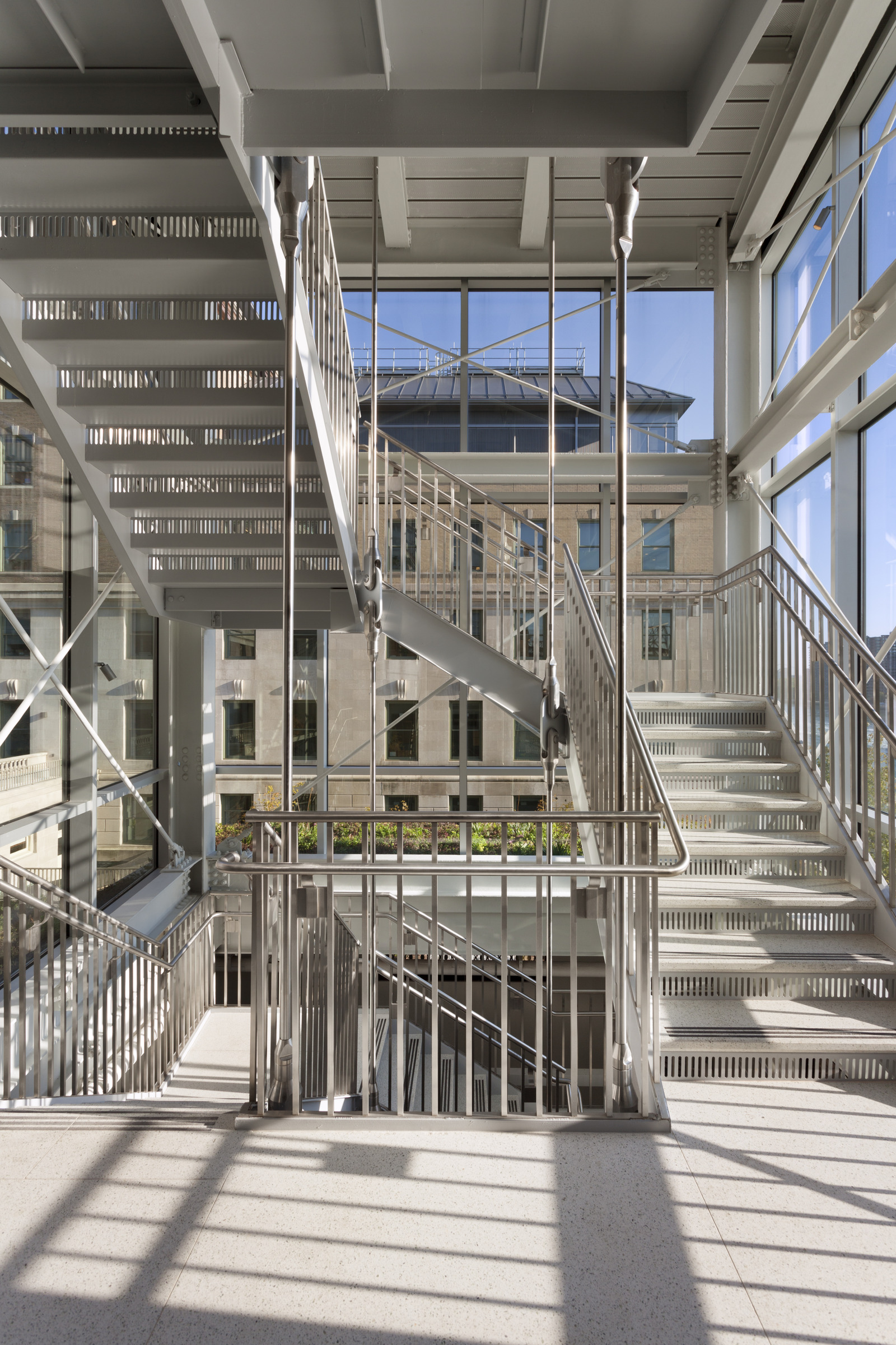Rockefeller University Welch Hall Library - Perkins Eastman