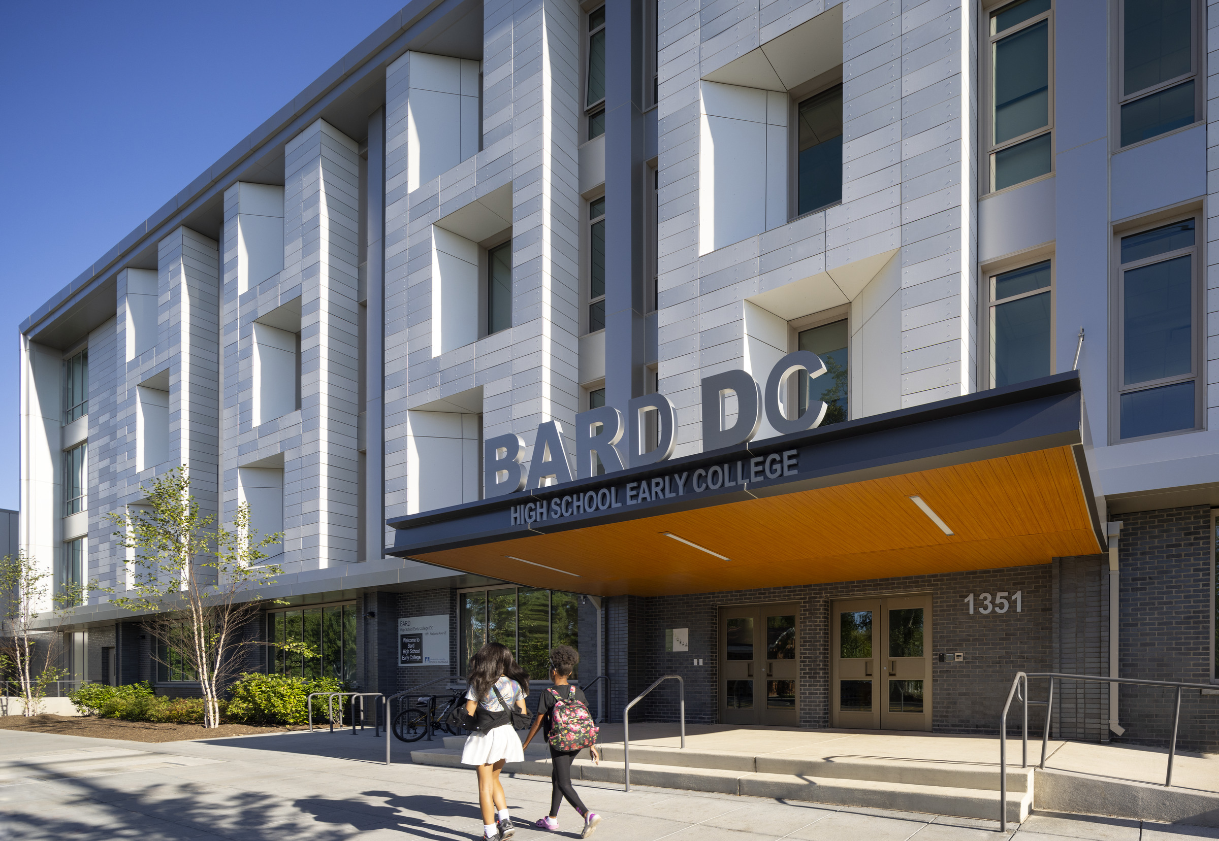 Bard High School Early College DC: A Case Study - Perkins Eastman